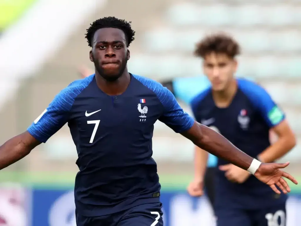 Compos France U21 vs Italie U21 : découvrez le joueur surprise